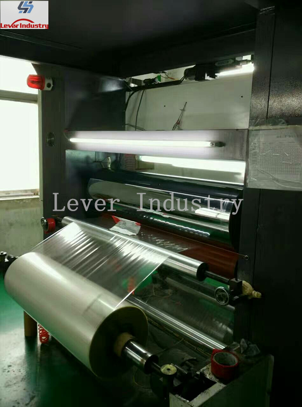 Vacuum bagging film with high temperature proof for laminated glass